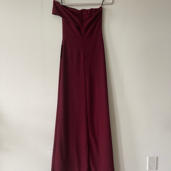Lulus | Dresses | Lulus Off The Shoulder Burgundy Maxi Dress | Poshmark